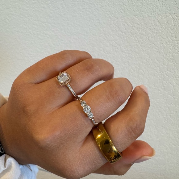 Pandora | Jewelry | Pandora Rose Gold Square Sparkle Halo Ring | Poshmark